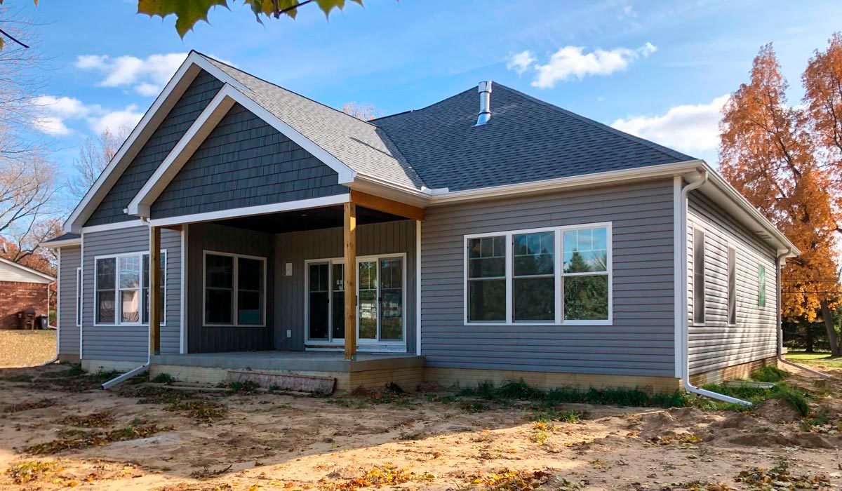 Vinyl Siding Installation in Columbus| Contractor - Ideal Siding®